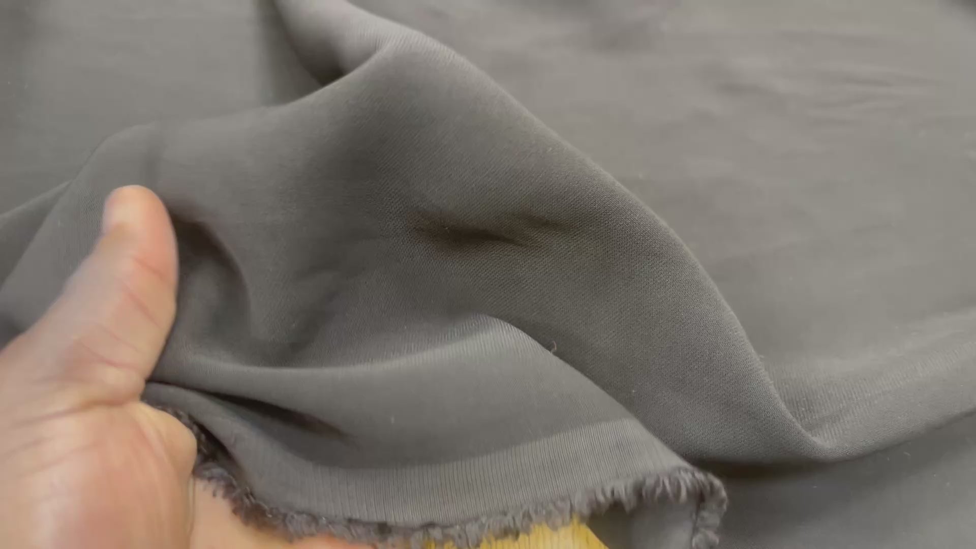 CRÈPE VISCOSE TAPIOCA 110CM - My Little Coupon